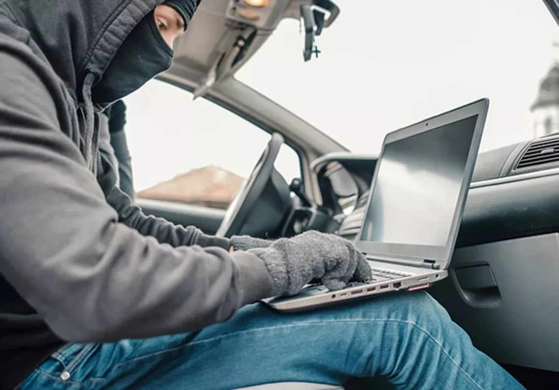 ¿Qué hacer si te roban el coche? ¿Lo cubre el seguro?